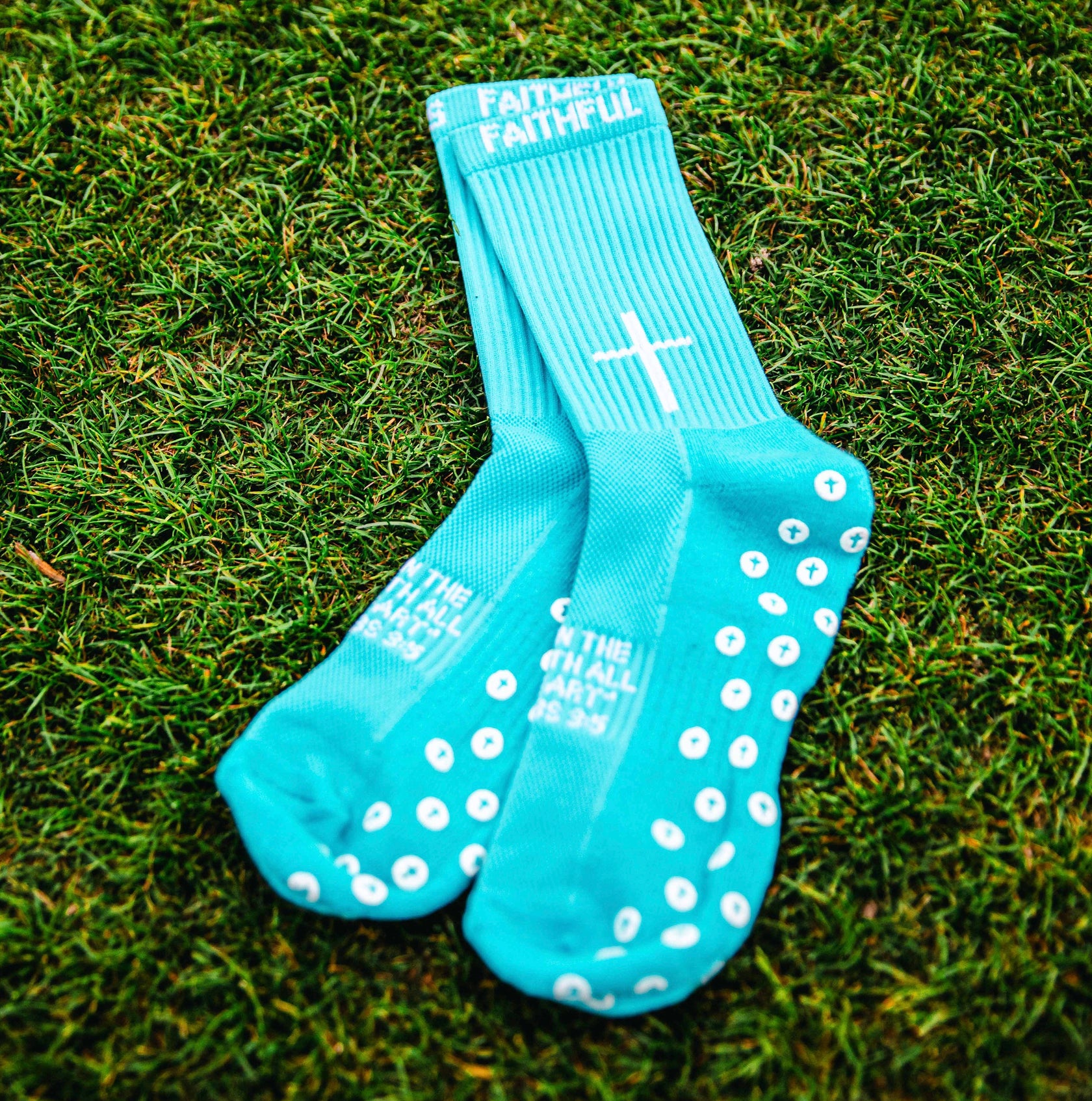 'CROSS' GRIP SOCKS – Faithful Champions