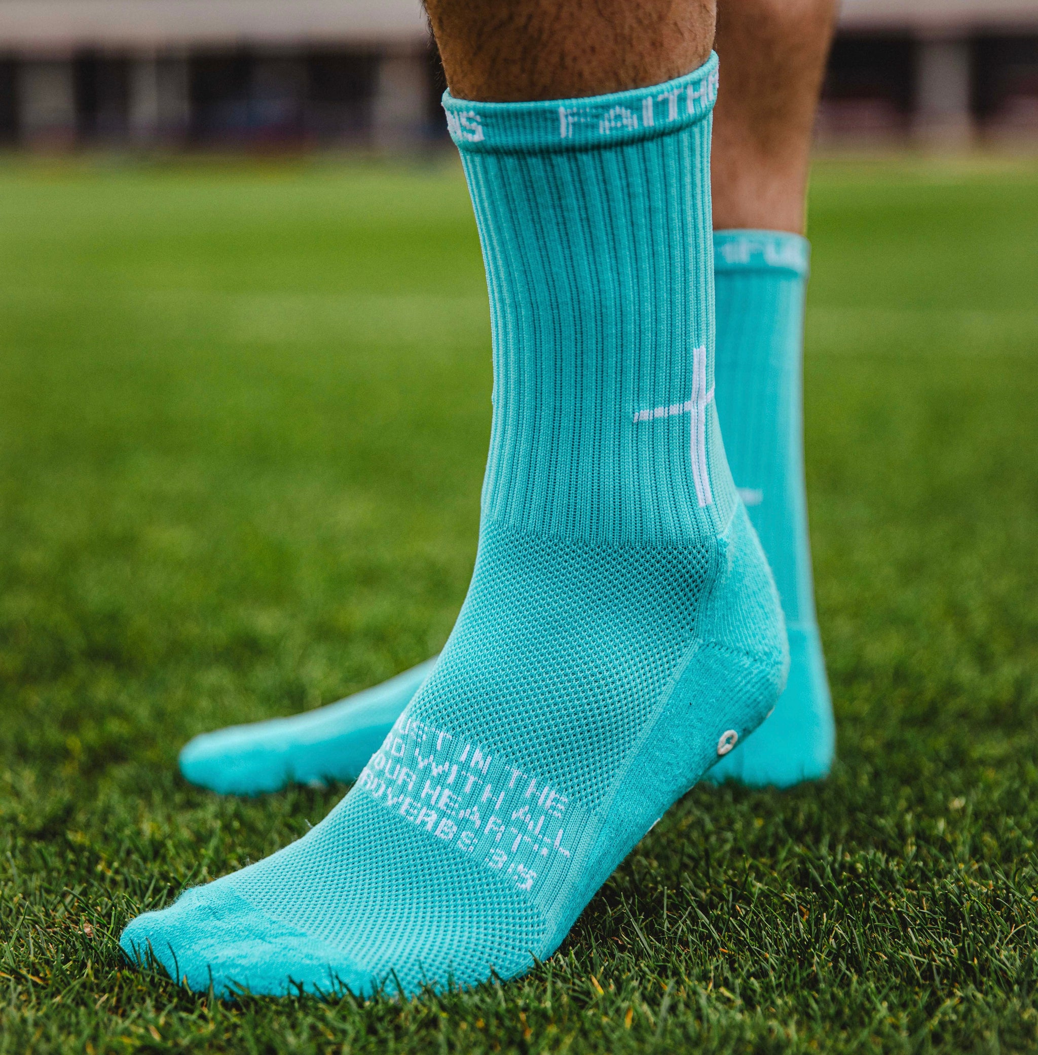 'Cross' Performance Grip Socks – Faithful Champions