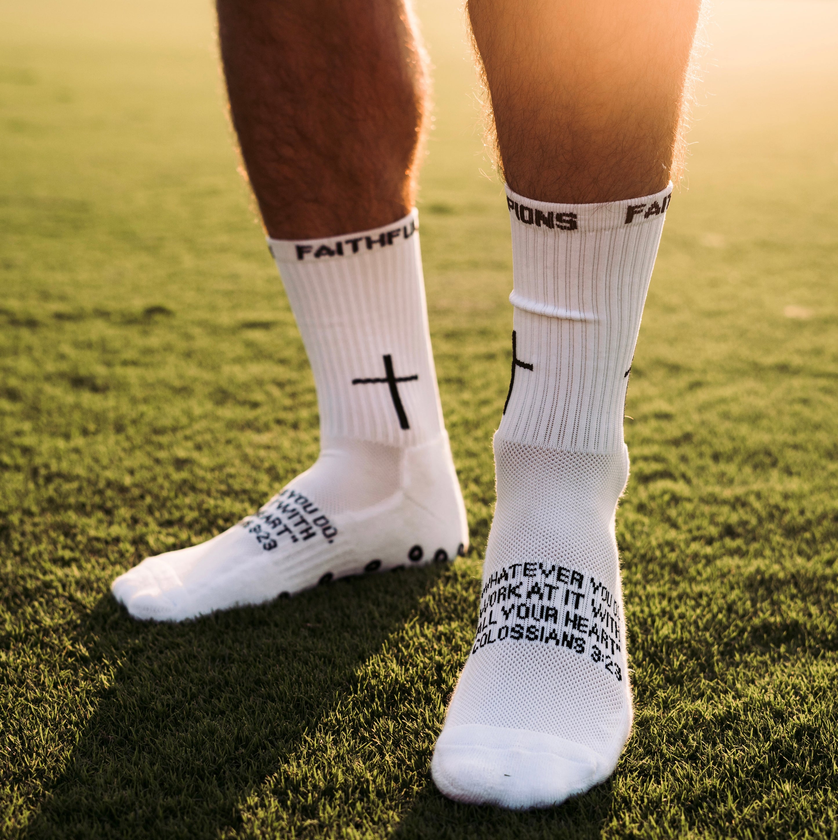 'CROSS' GRIP SOCKS – Faithful Champions